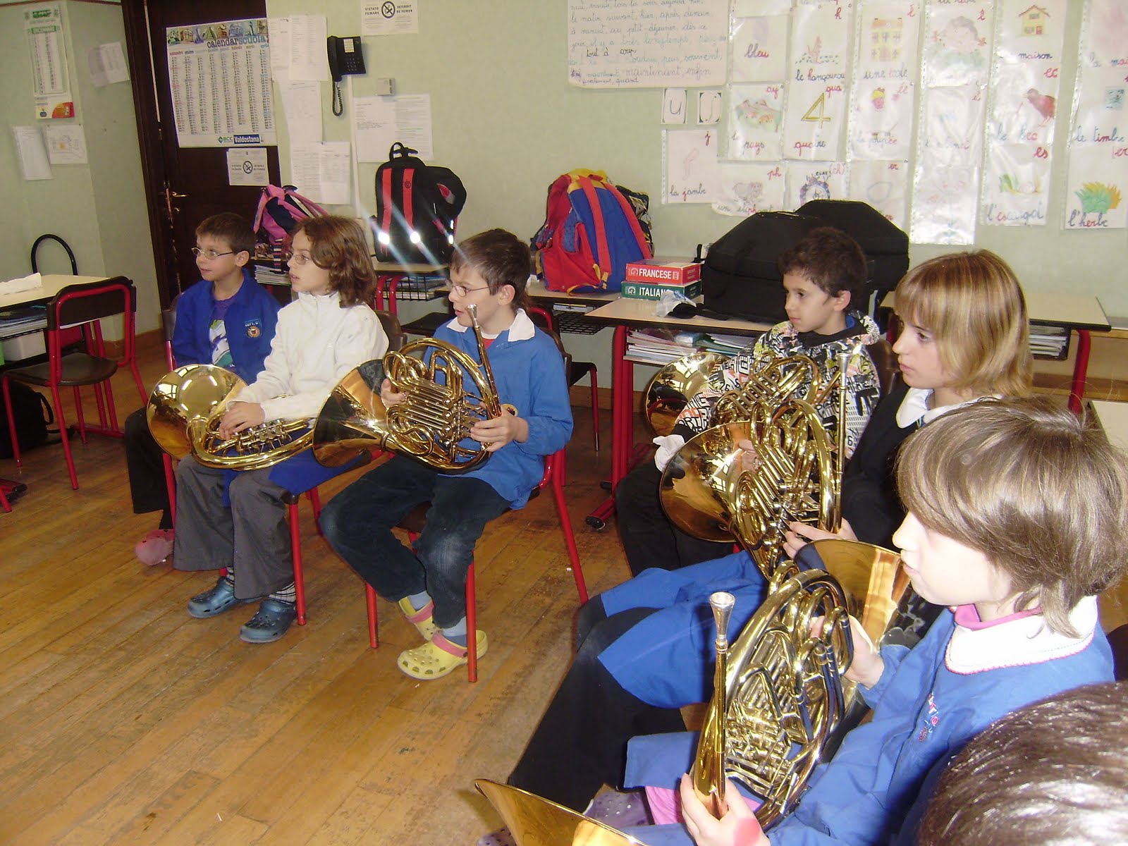 SCUOLA PRIMARIA CIRILLO BLANC: MA CHE MUSICA!
