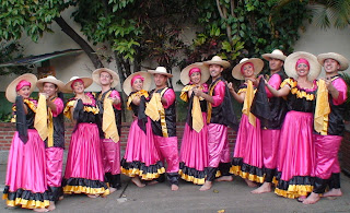 CORPORACIÓN CULTURAL Y ARTISTICA DANZA Y FOLCLOR: Traje del Currulao ...