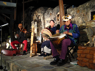 The Art of the Drum: AINU PERFORMANCE