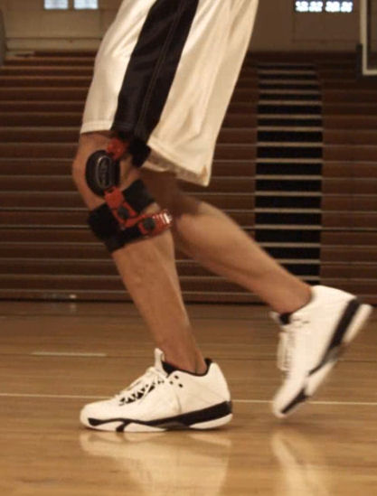 The Endurance Press: Knee Braces Galore!