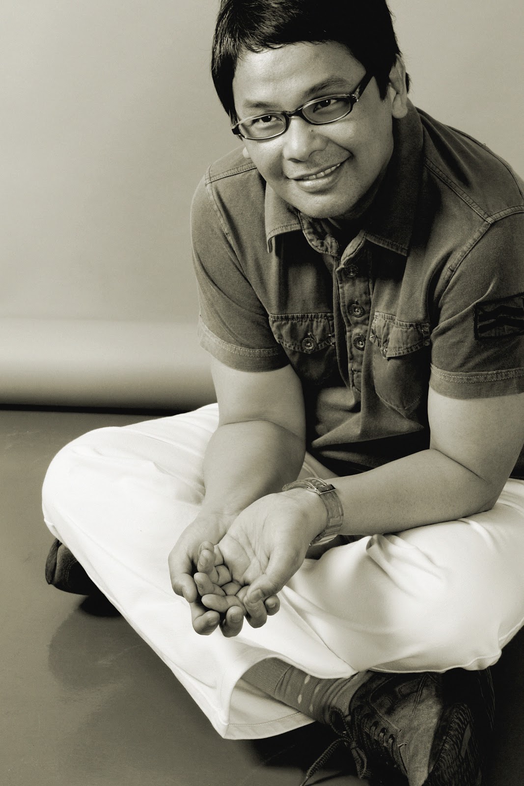 Myth Lifestyle: Meet our Beauty Guru: Henri Calayag