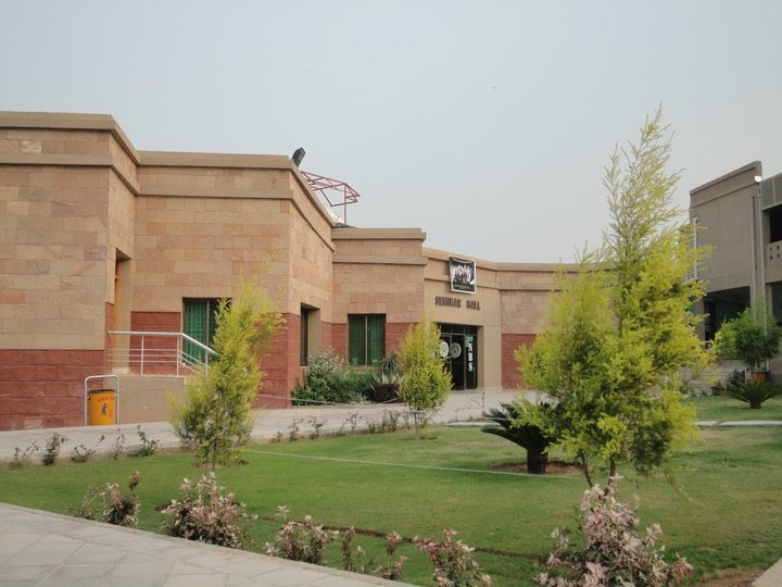 Nust Business School: photos