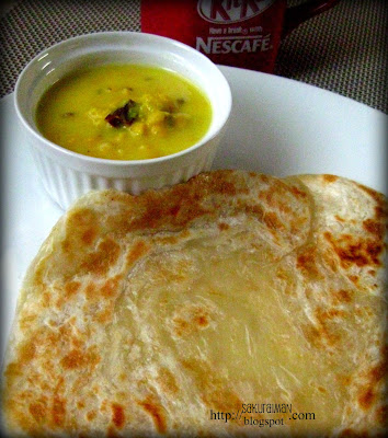 An-Nur Family: Kuah Dhal Roti Canai