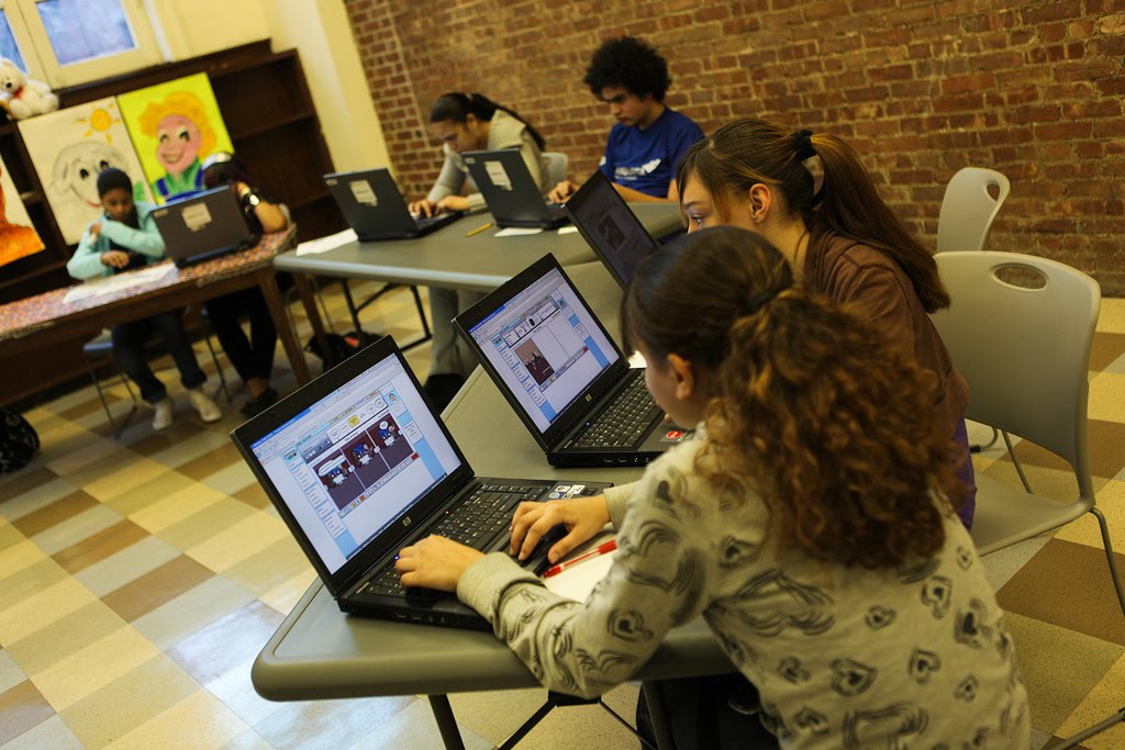 GK Supports Teachers to Incorporate Serious Games in Education