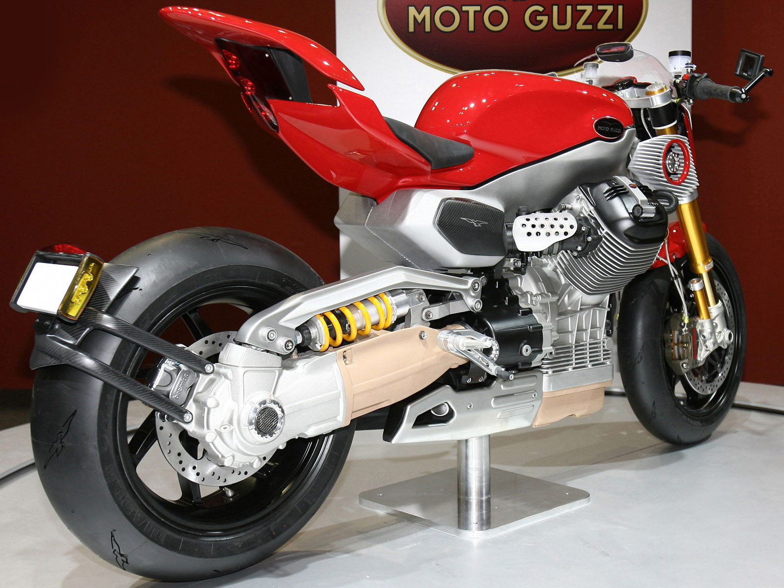 motorcycle super sport: MOTO GUZZI V12 LM Concept (2010) pictures