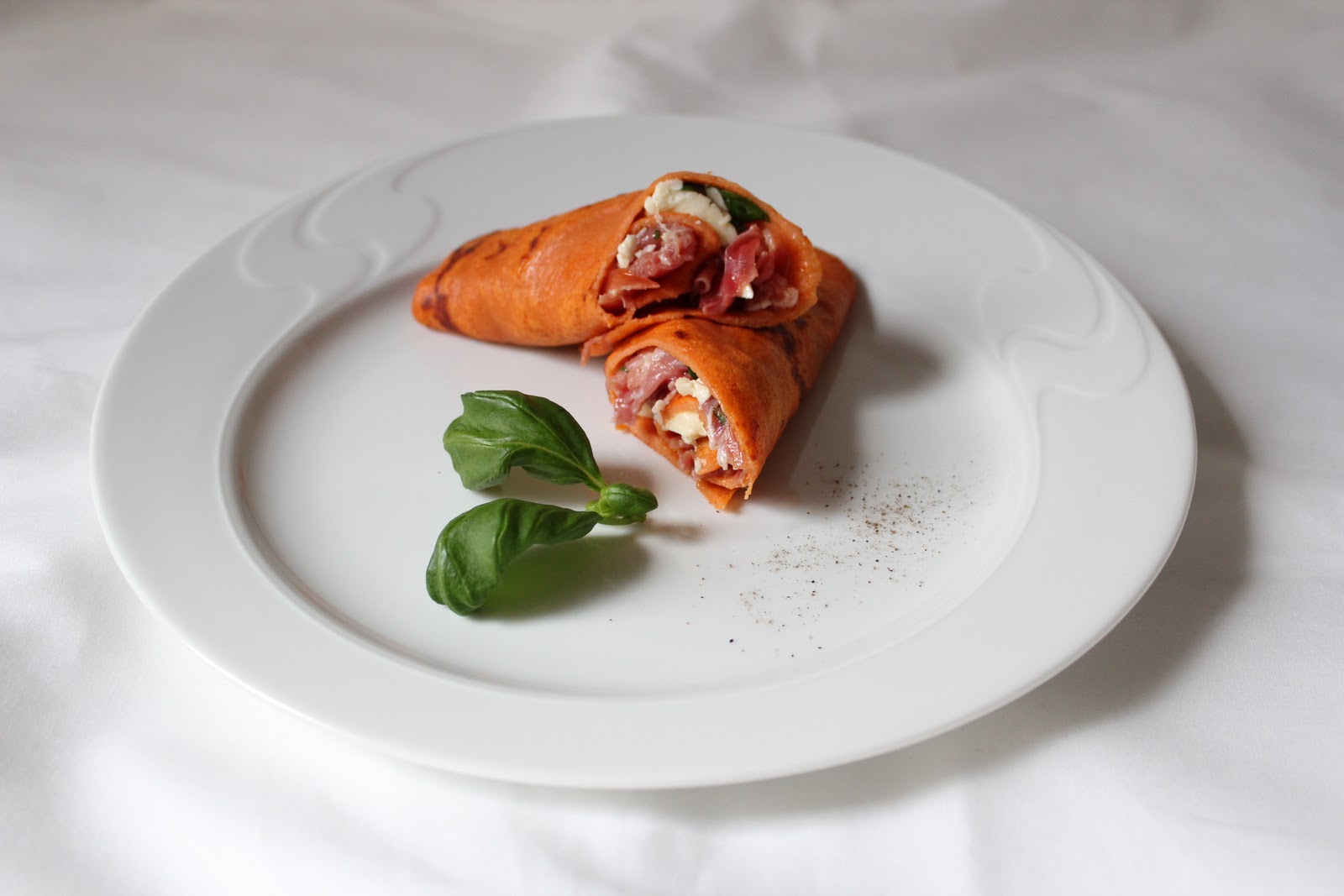 - fleur du poirier -: tomato crêpes with serano, mozarella and basil ...