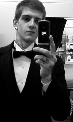 MúsiKQMGusta / MusicILike: 03/2010