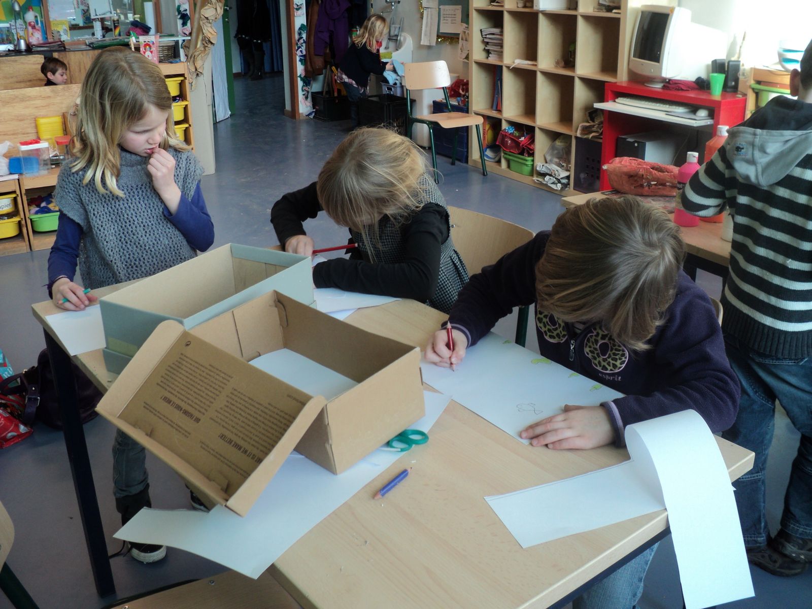 Levensboomblog jongste lager: Start van de kijkdozen