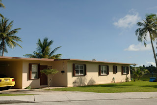 Accompanied Tour: BASE HOUSING AROUND THE WORLD