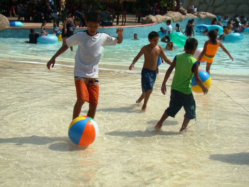 Make a Change: Mack's 2010 Trip #6 – Children's Day at Zizima