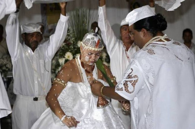 Coisas do Brasil: CANDOMBLE... TAMBEM PODEMOS DIZER QUE É COISA DO BRASIL