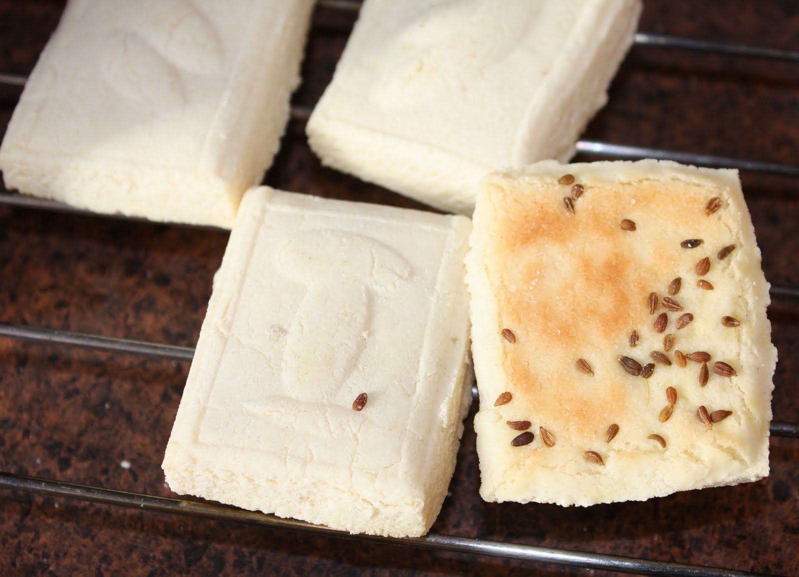 Thimbles, Bobbins, Paper and Ink: Holiday Tradition - German Springerle ...