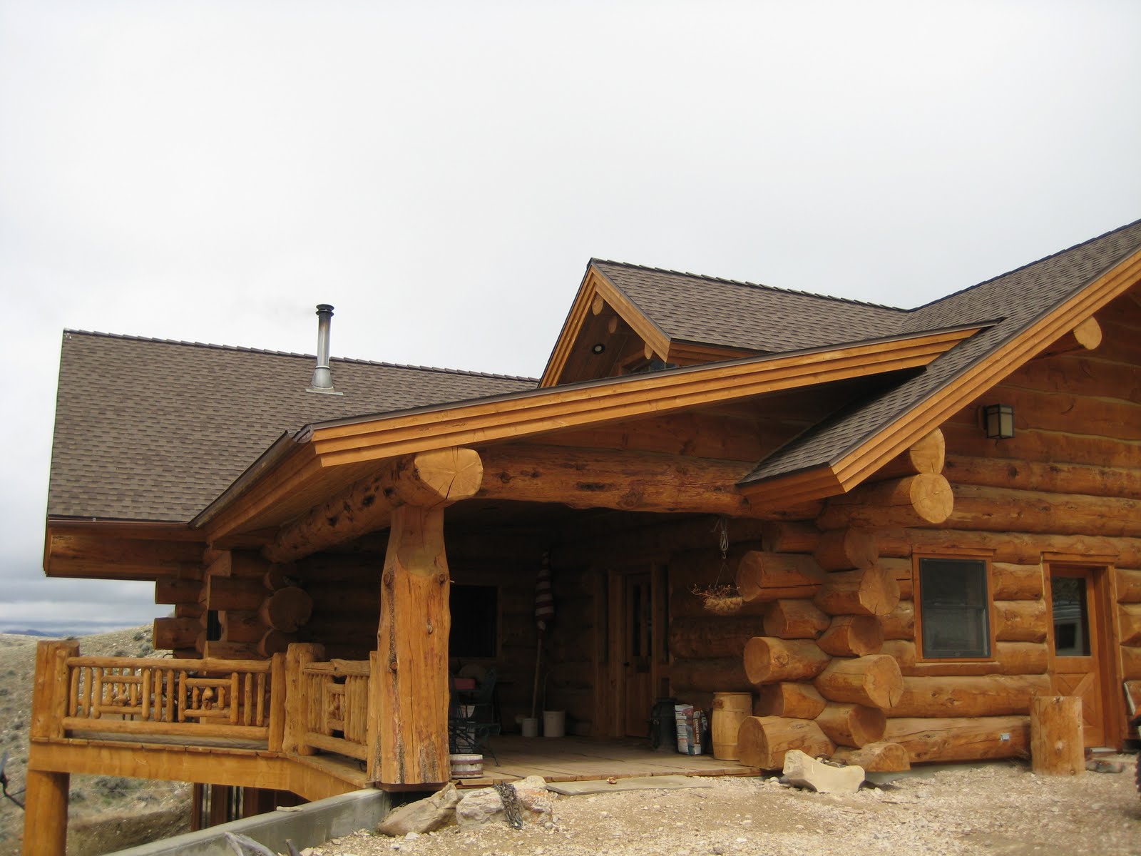 Woodsmythes Handcrafted Log Homes: Woodsmythes Log Homes