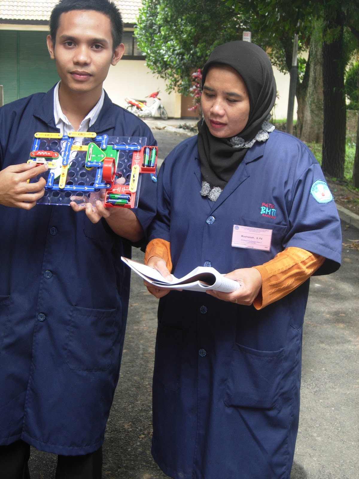 Pelatihan "Pendidikan Teknologi Dasar" ~ SD Pertiwi