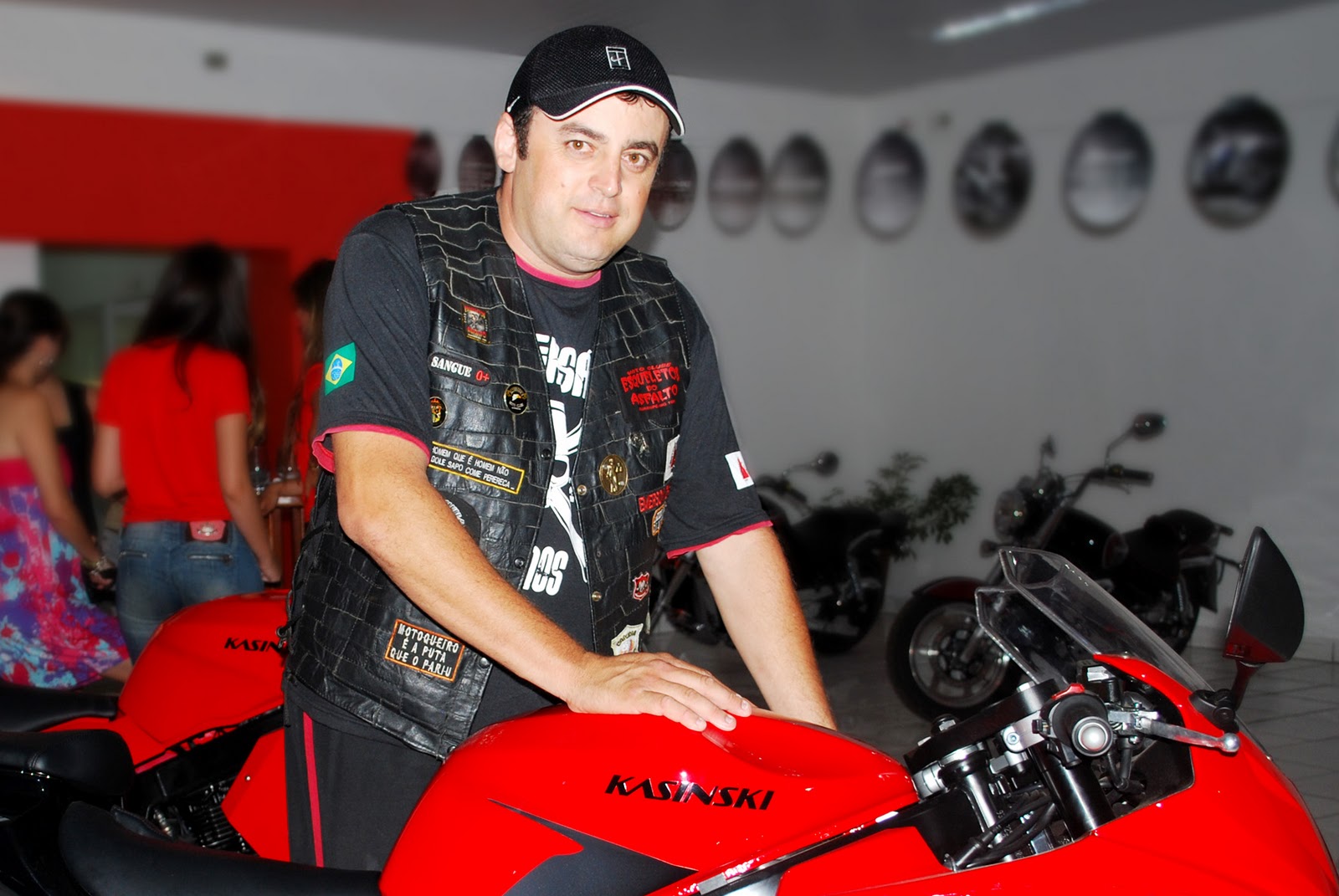 Kasinski Guaxupé: Inauguração Kasinski em Guaxupé