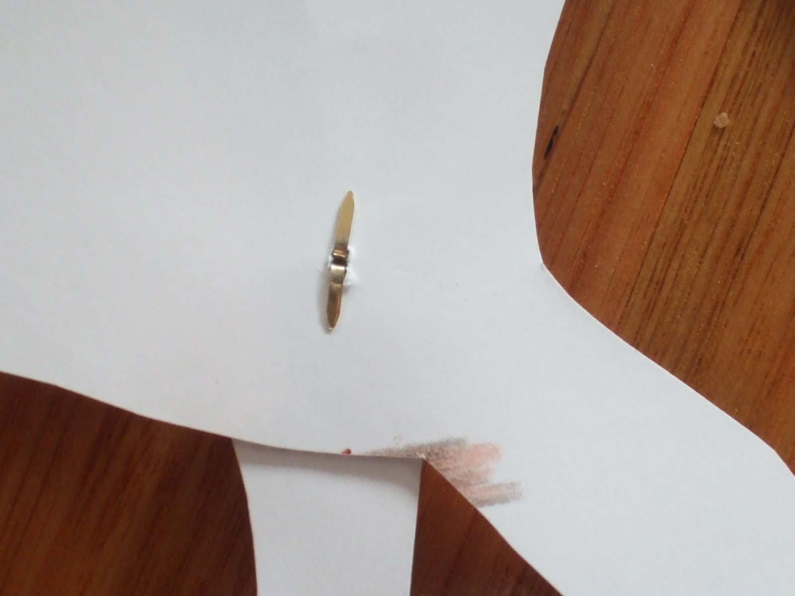 My Little Bookcase: MAKE YOUR OWN 'WINKY, WONKY DONKEY' PUPPET!