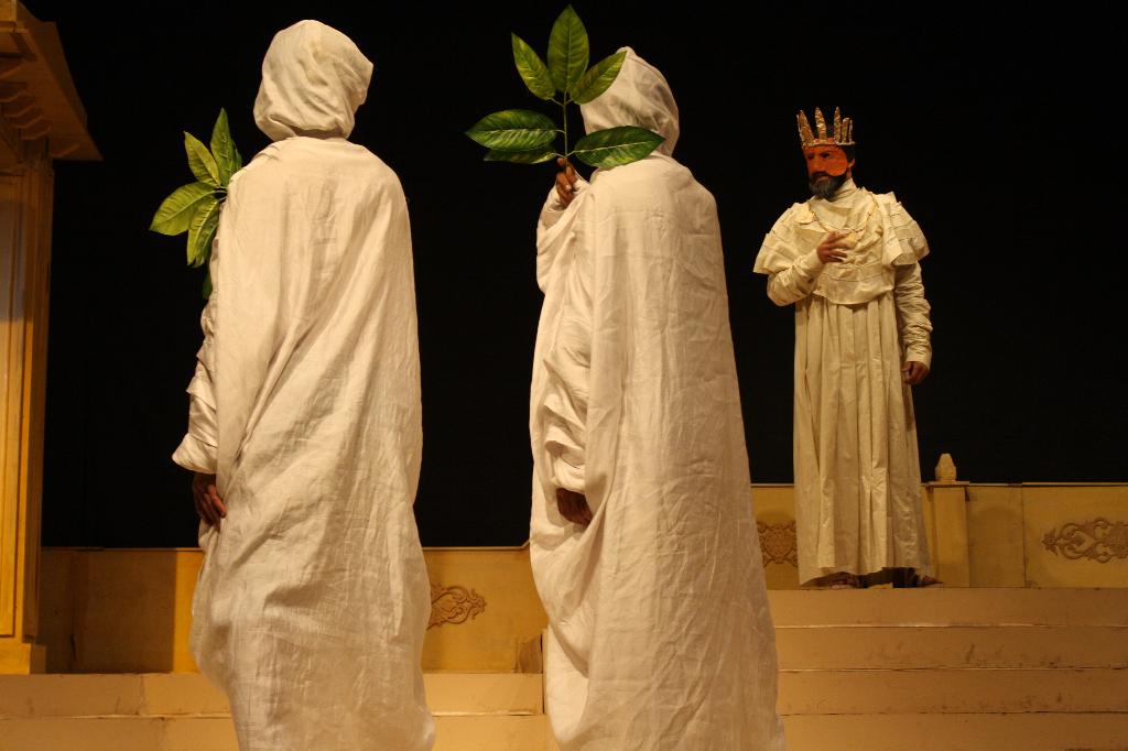 beanbag tales: Oedipus Rex - A Pictorial