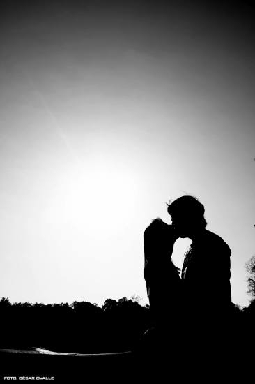 Long Distance: How to Make Long Distance Relationships Work - 5 Tips ...