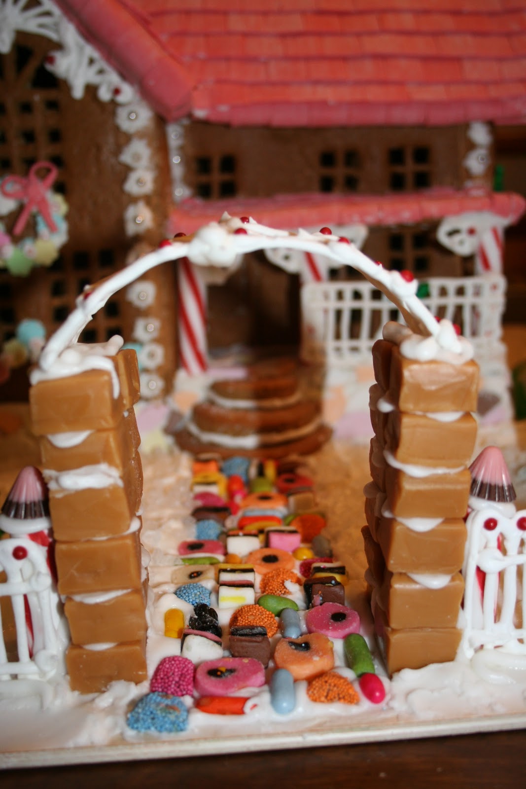 Sewn With Grace: November 2010