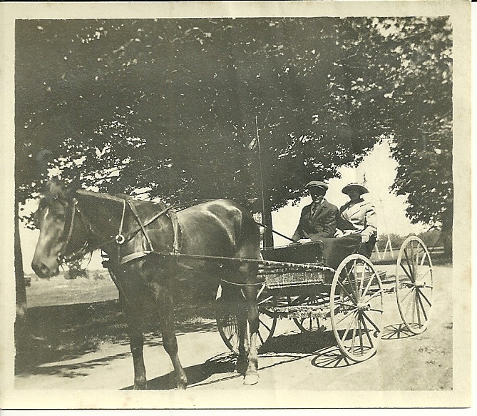 Heirlooms Reunited: Photo of Carrie May (Holt) Ring and husband Walter ...
