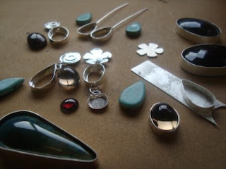 Joanne Tinley Jewellery: Tutorial Tuesday - bezel setting tips