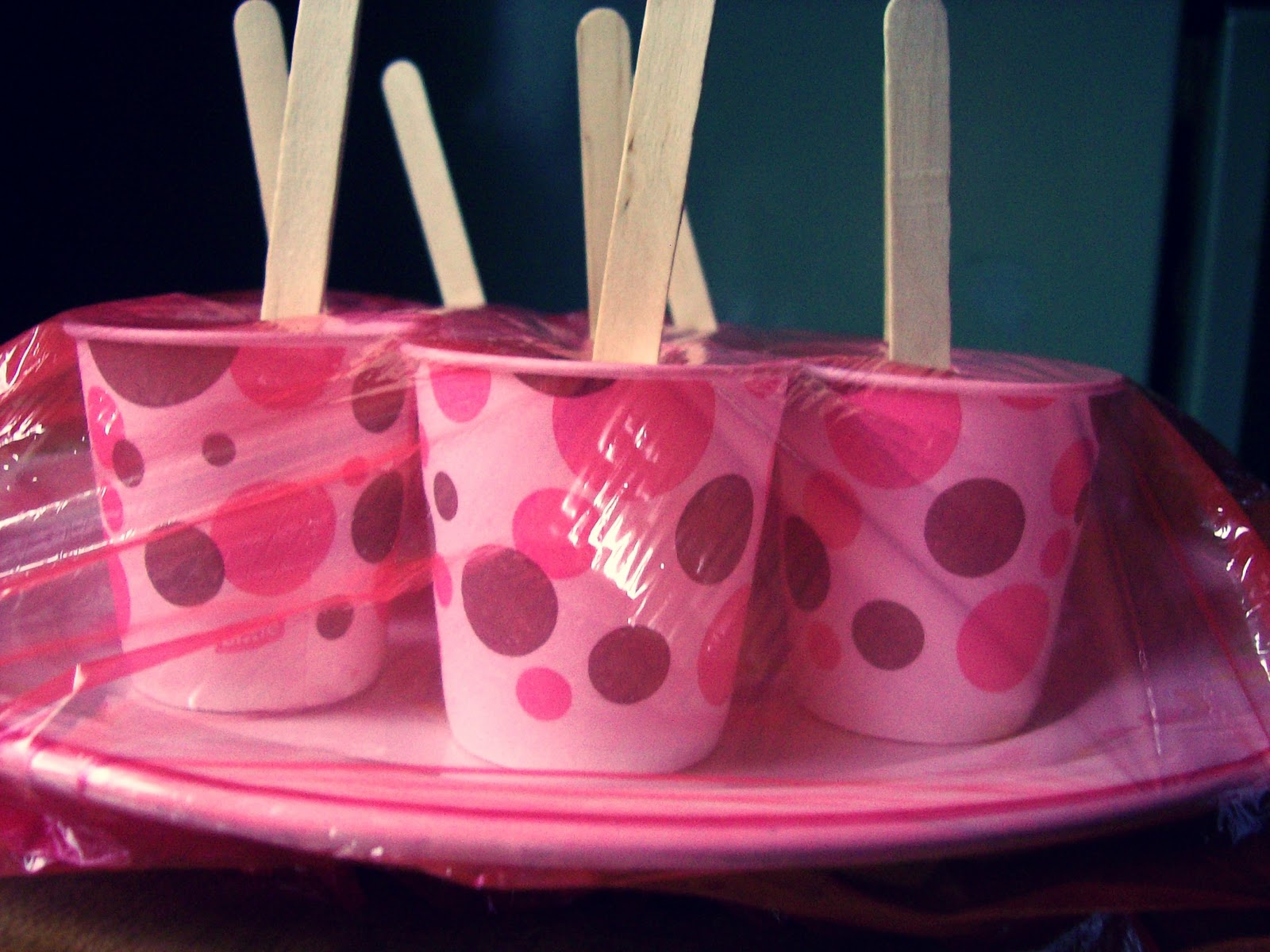 Simplified Deliciousness: Homemade Kool-Aid Pops