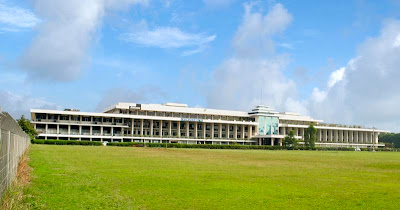 THE SMILES SHUTTER: Aldiron Plaza