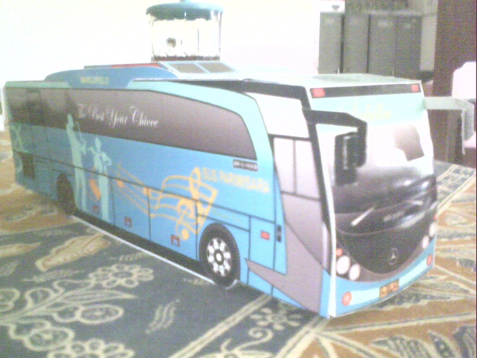 MINIATUR BUS KERTAS (Papercraft)