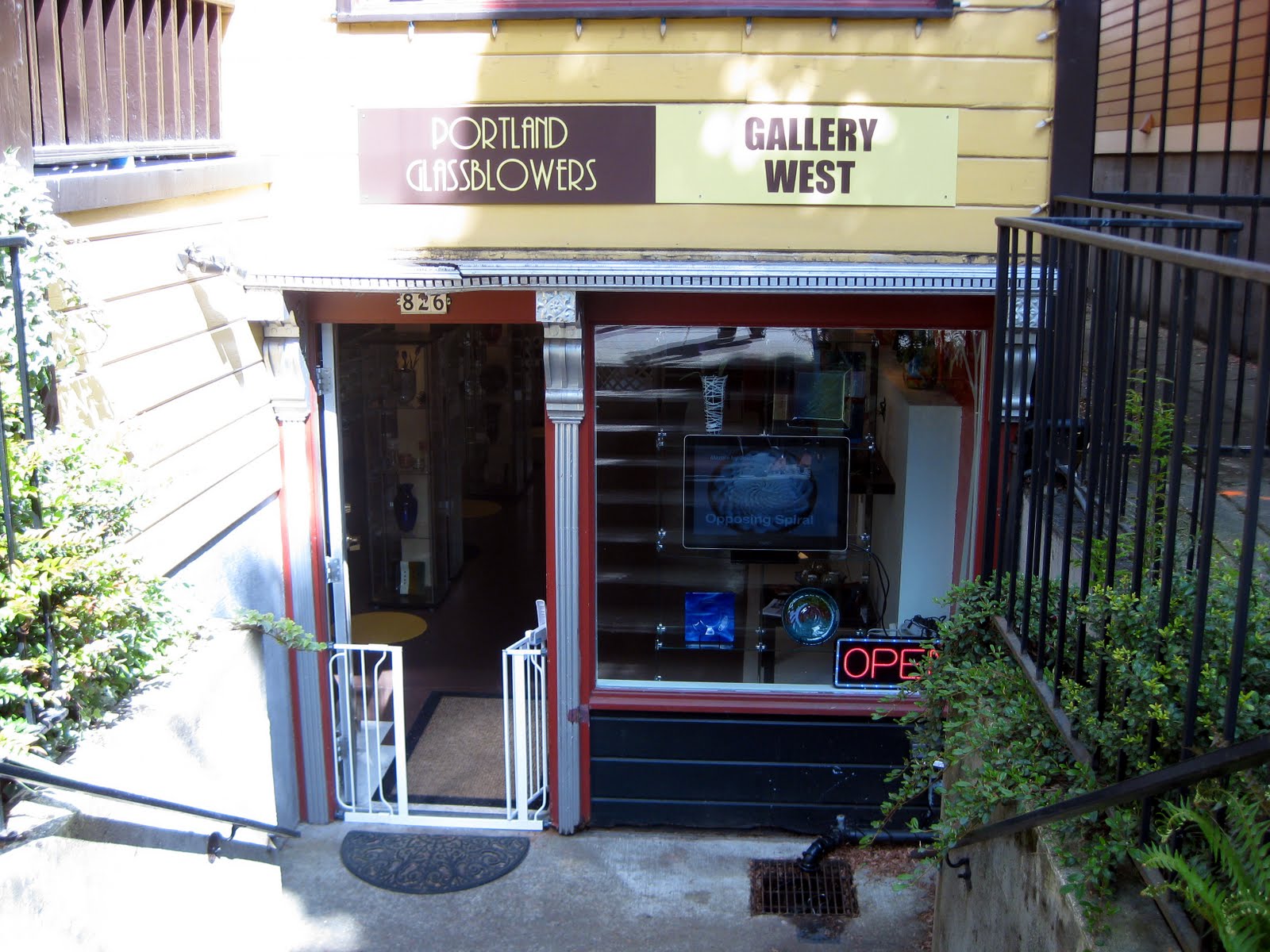 the Garden of Leah: New Glass Art Shop on NW 23rd in Portland Oregon