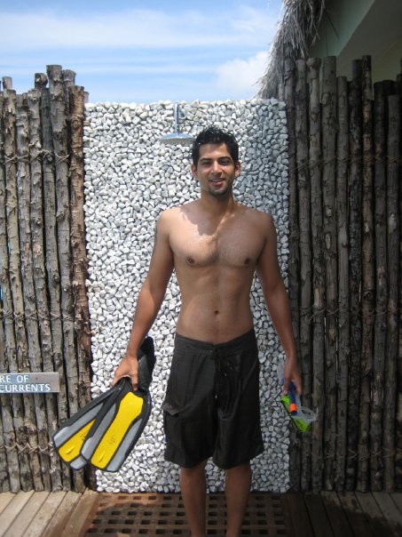 Shirtless Bollywood Men: Vivan Bhatena