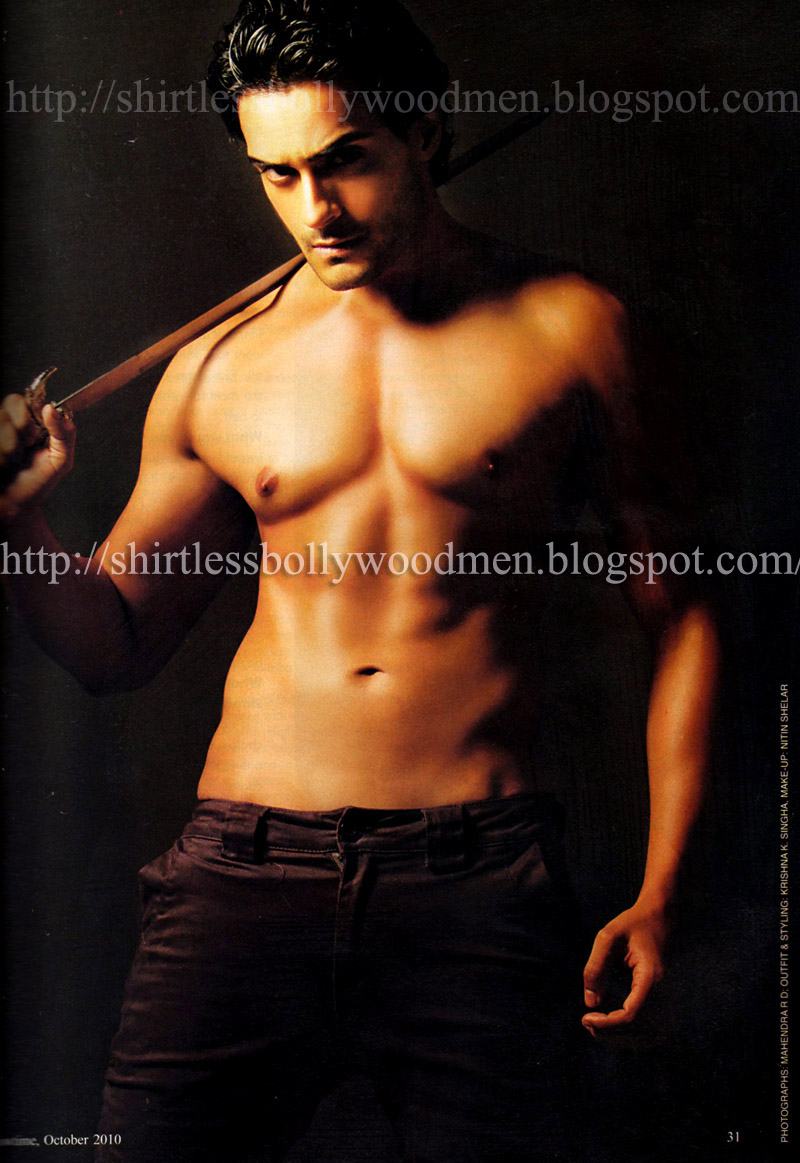 Shirtless Bollywood Men: Angid Hasija