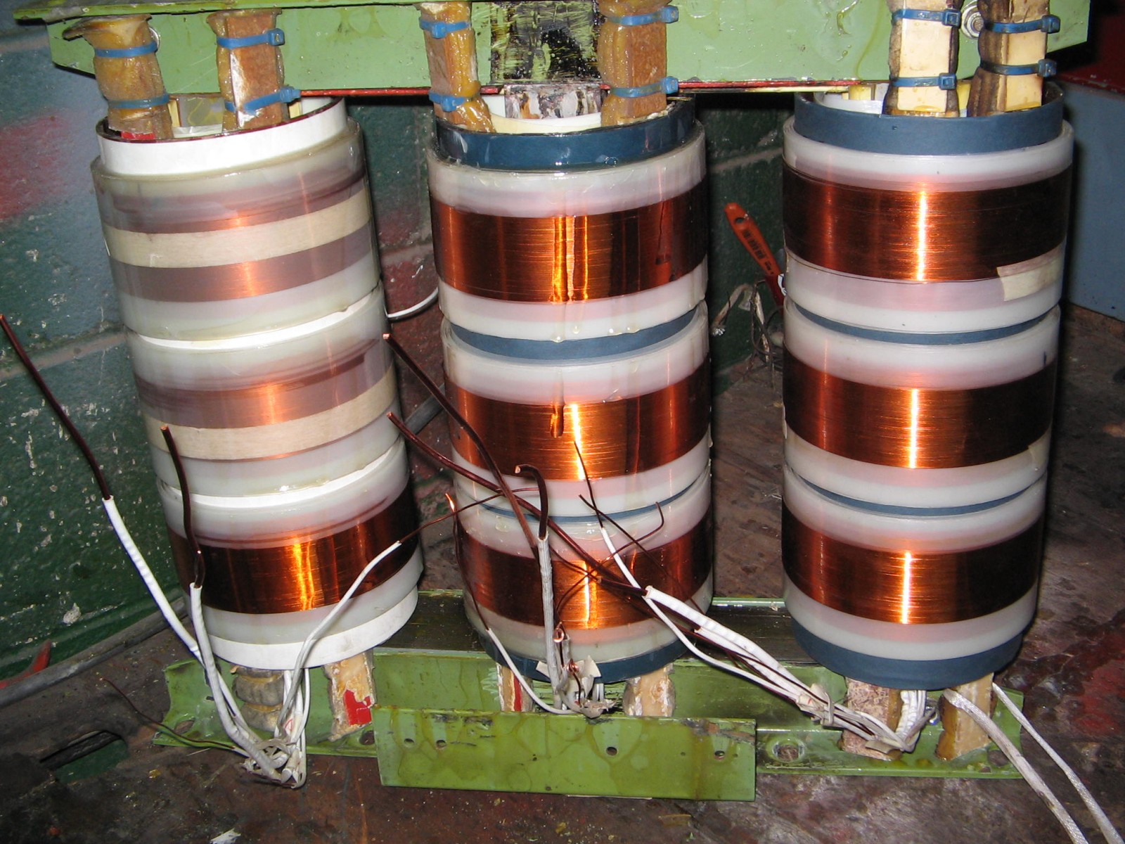 LEYES ELECTROMAGNETICAS: EL TRANSFORMADOR