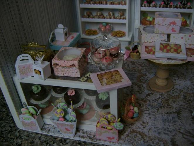 Baking In Miniature: Bakery Counter