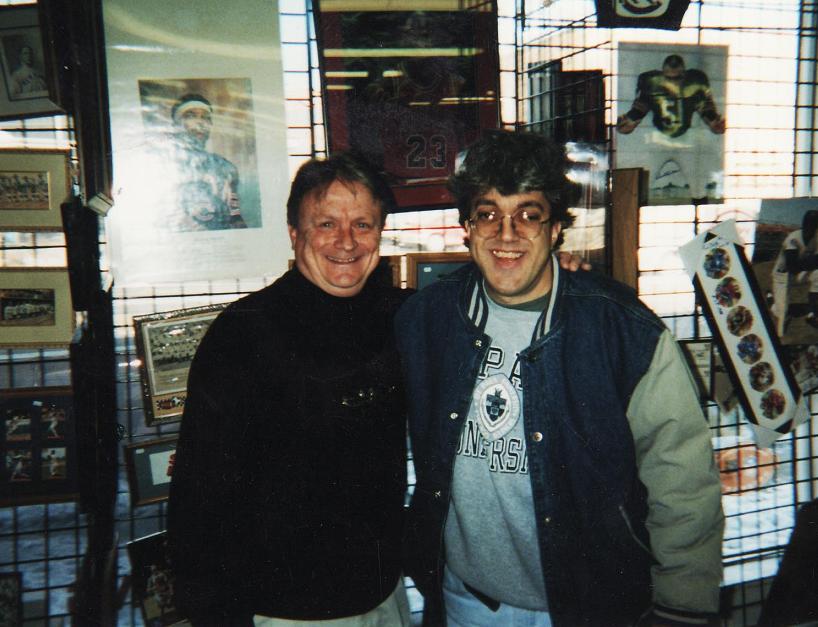 JOHNGY'S BEAT: Gene Hiser, From Outfielder to Financial Adviser