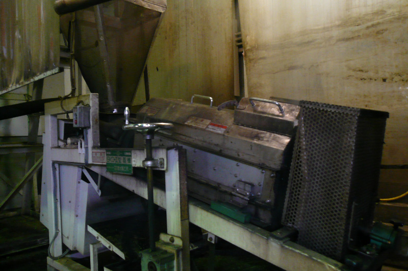 Tales of Japanese tea: Tencha tea factory