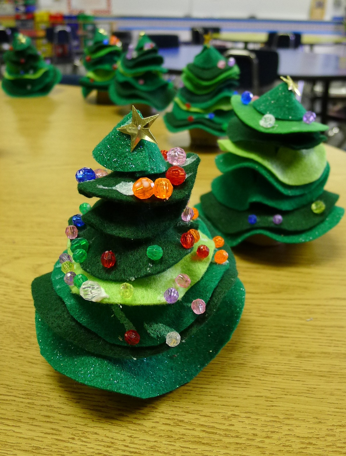 Pieces by Polly: Felt Forests and Birdie Wreaths