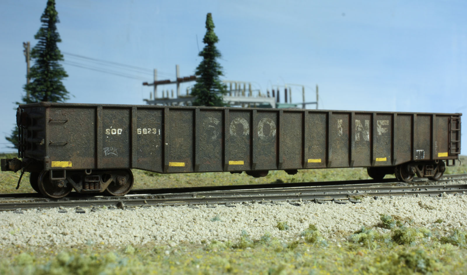 Pacific Midwestern Custom Models: SOO LINE Gondola...Extra Rusty