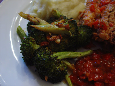 A Taste of Home Cooking: Meatloaf, Potatoes and Broccoli