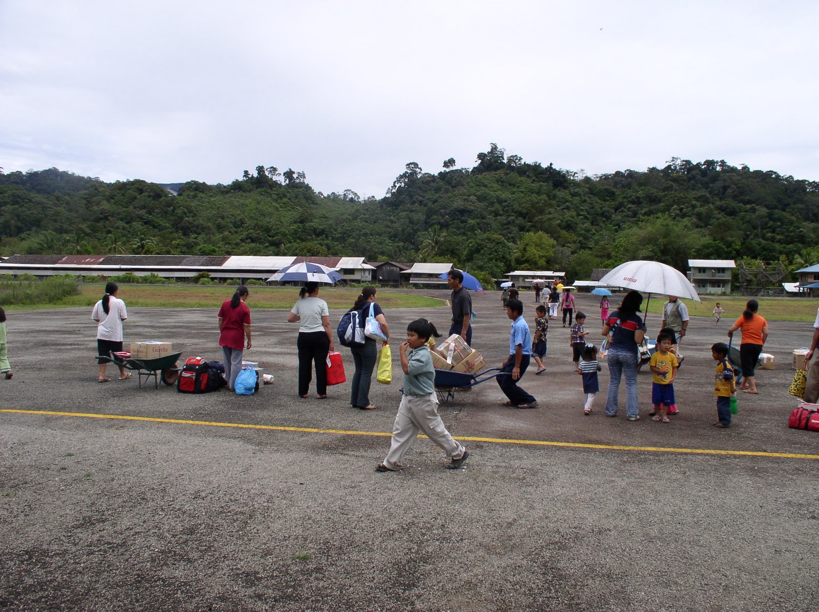 kampung mela: Mela immigrants in Long Lellang, Sarawak.