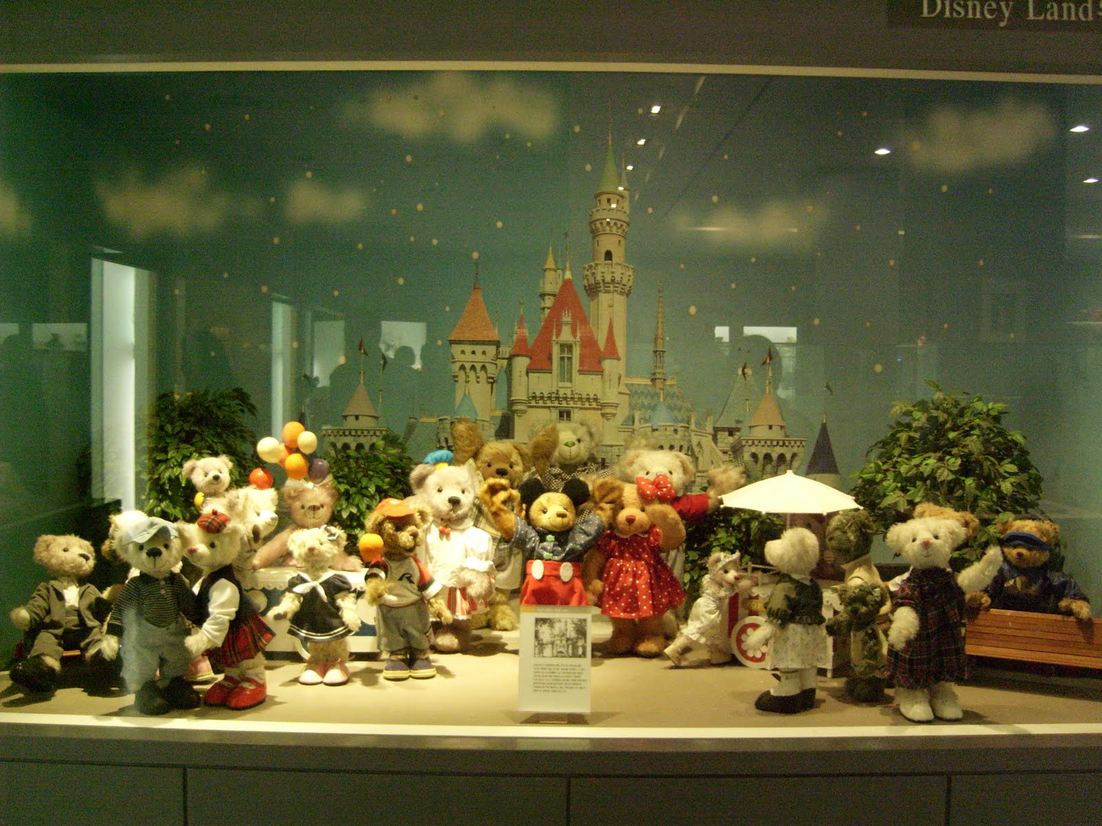 Michan Petite: South Korea: Jeju Teddy Bear Museum