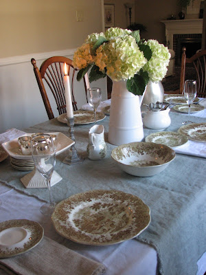 Spring Table Setting | Lauren Liess