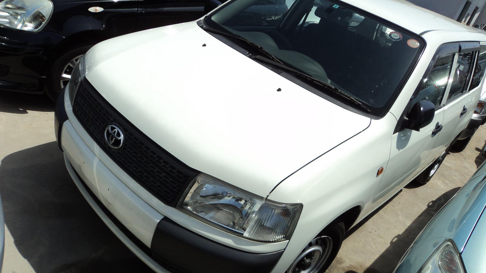 Kumekucha's Car Market: Toyota Corolla Fielder,Toyota Voxy,Toyota ...