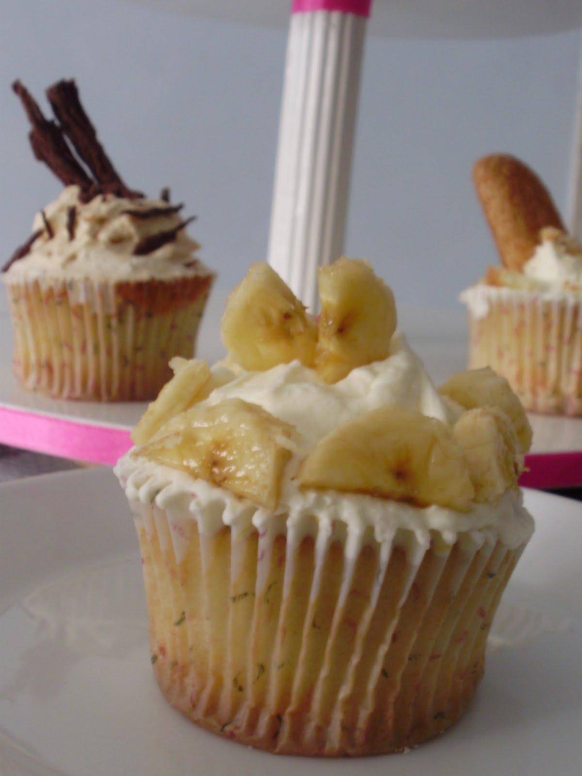 Coquette...Cookies & Cupcakes