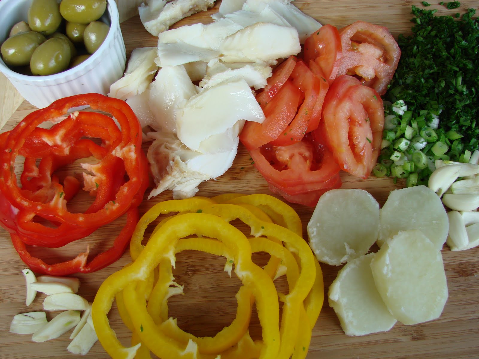 Halal Mama: Portuguese Salted Cod Fish (Bacalhau à Gomes de Sá)