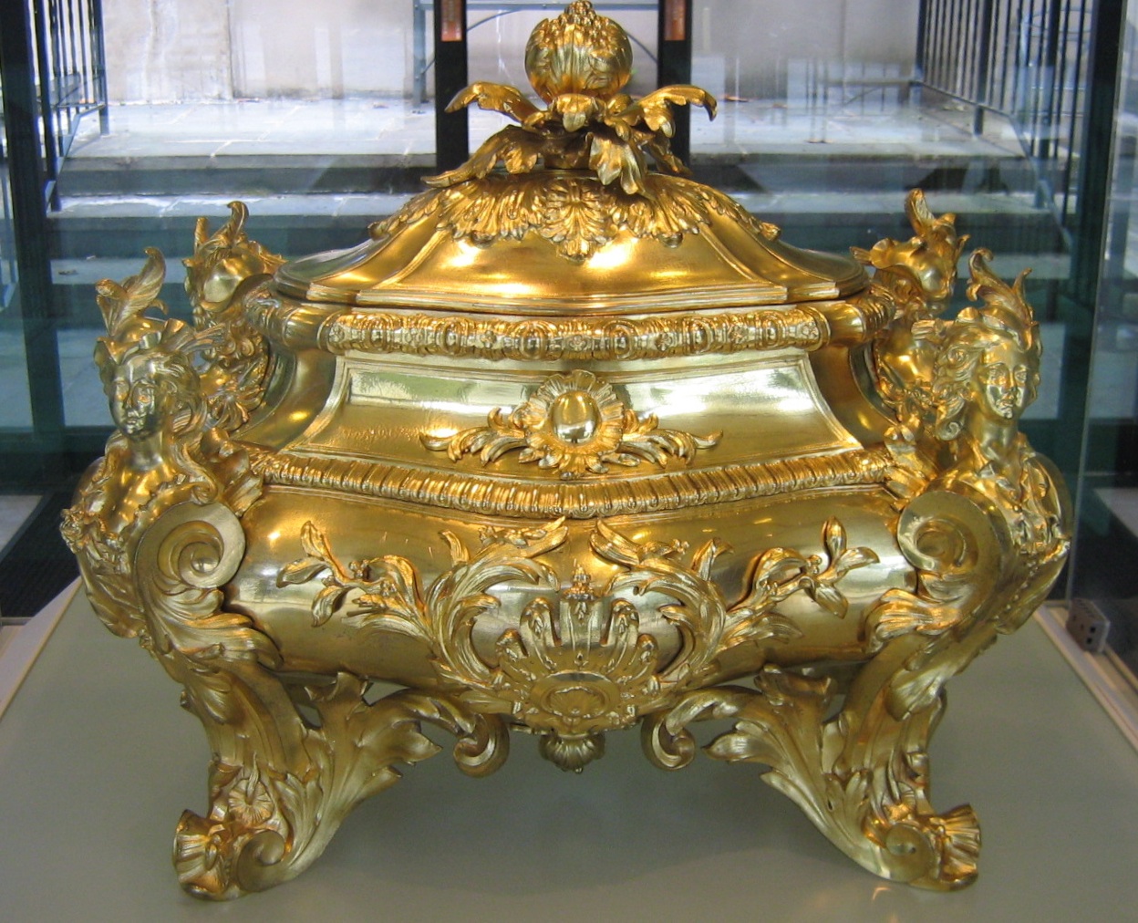 Two Nerdy History Girls: A Tureen Fit for a French Queen