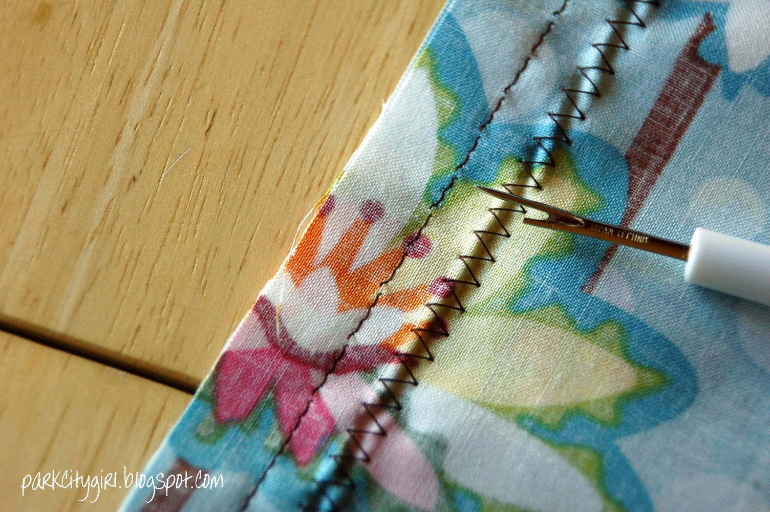 Amy's Creative Side: Basics Tutorial : Unpicking Stitches