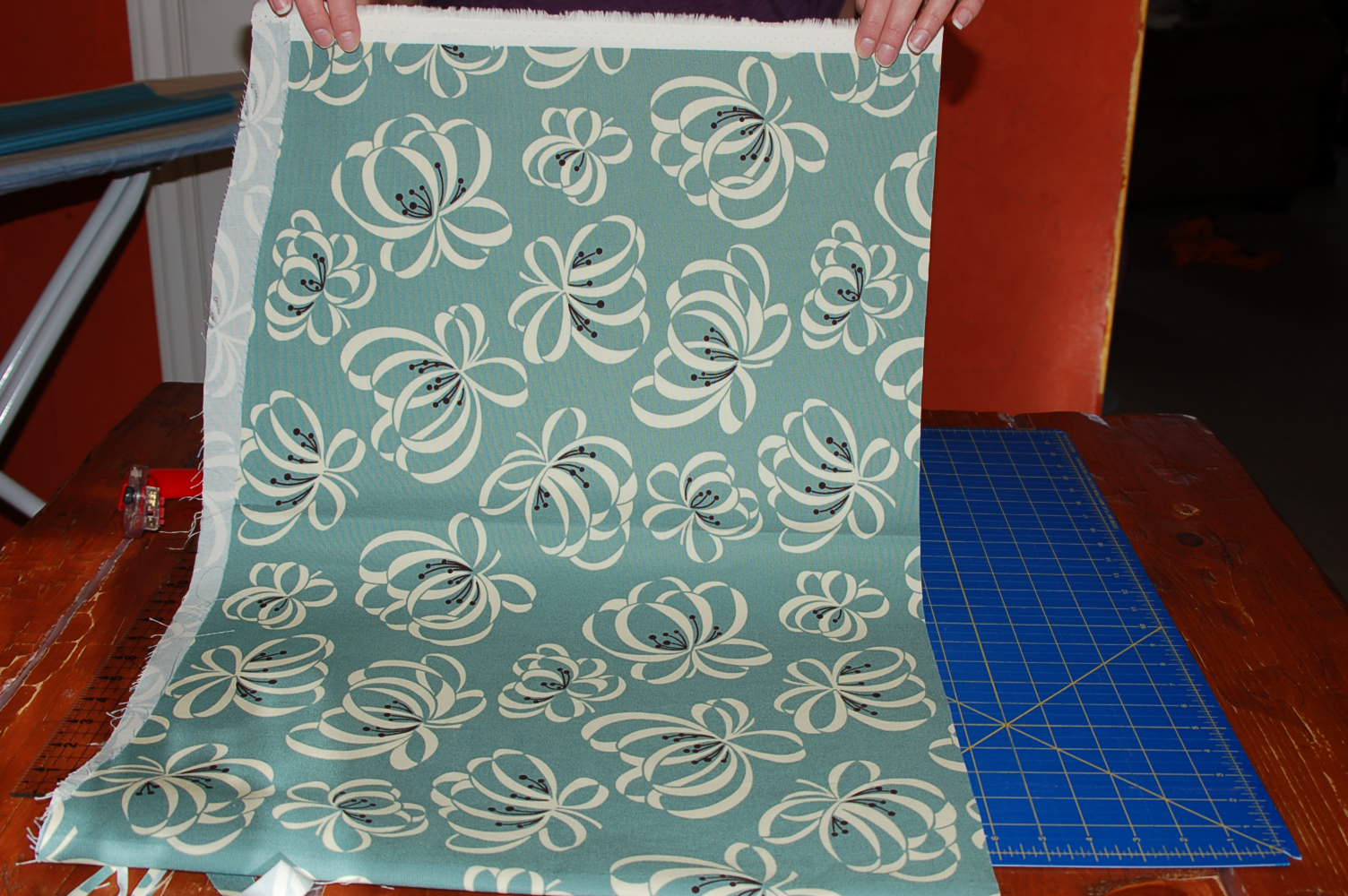 Amy's Creative Side: Basics Tutorial: Squaring Fabric