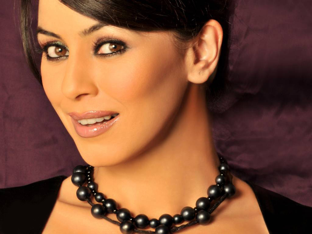 bollywood: Mahima Chaudhary Wallpapers - Mahima Chaudhary Pictures ...