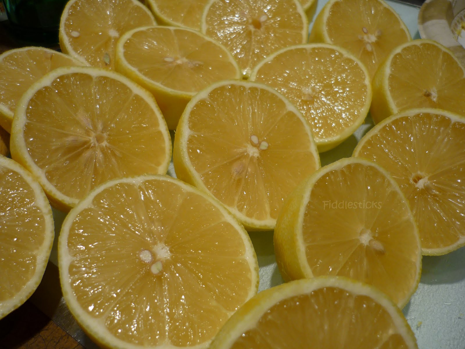 ~ Sugar Teachers ~ Cake Decorating and Sugar Art Tutorials: Lemon Bars