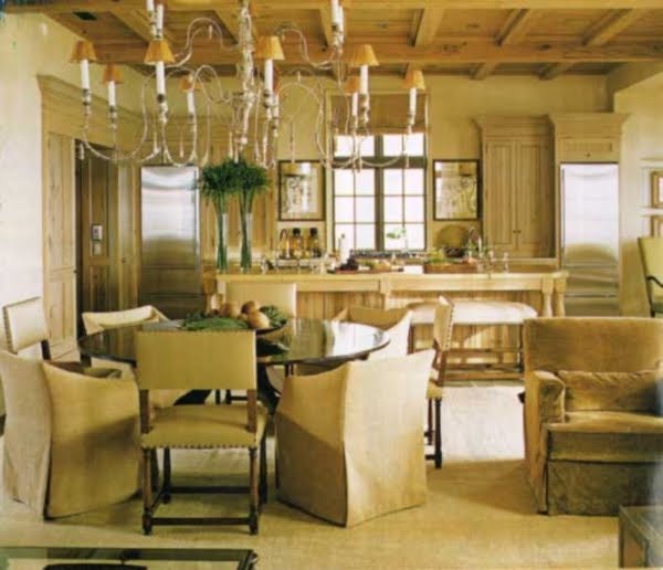 Limestone & Boxwoods: Bench Seating In The Kitchen